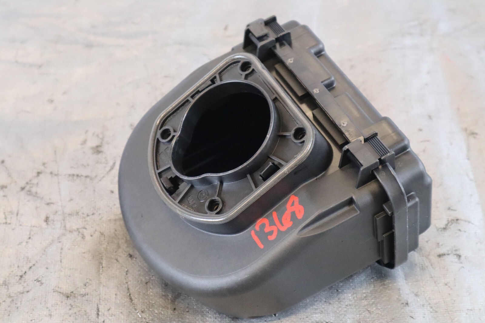 2015 BMW M3 SEDAN F80 3.0L V6 OEM ENGINE BAY JUNCTION FUSE BOX #1368 | eBay