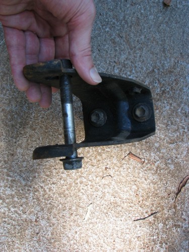 TOYOTA MR2 85-89 C52 / C50 TRANSMISSION Front MOUNT BRACKET good used ...