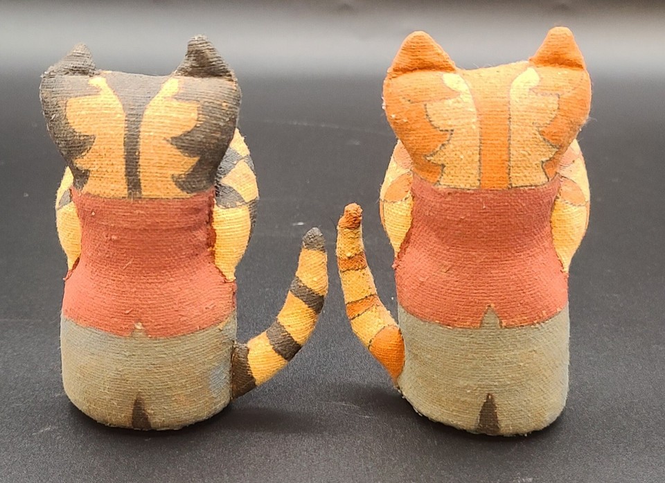 Rare Debbie Jarrett Folk Art Cats Handmade Stitched Painted Filled w ...