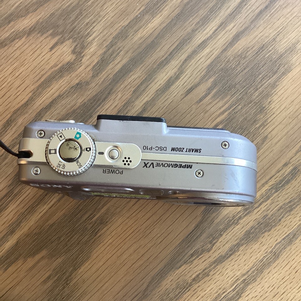 Sony Digital Camera Cybershot DSC-P10 5.0MP Silver Tested. CAMERA ONLY ...