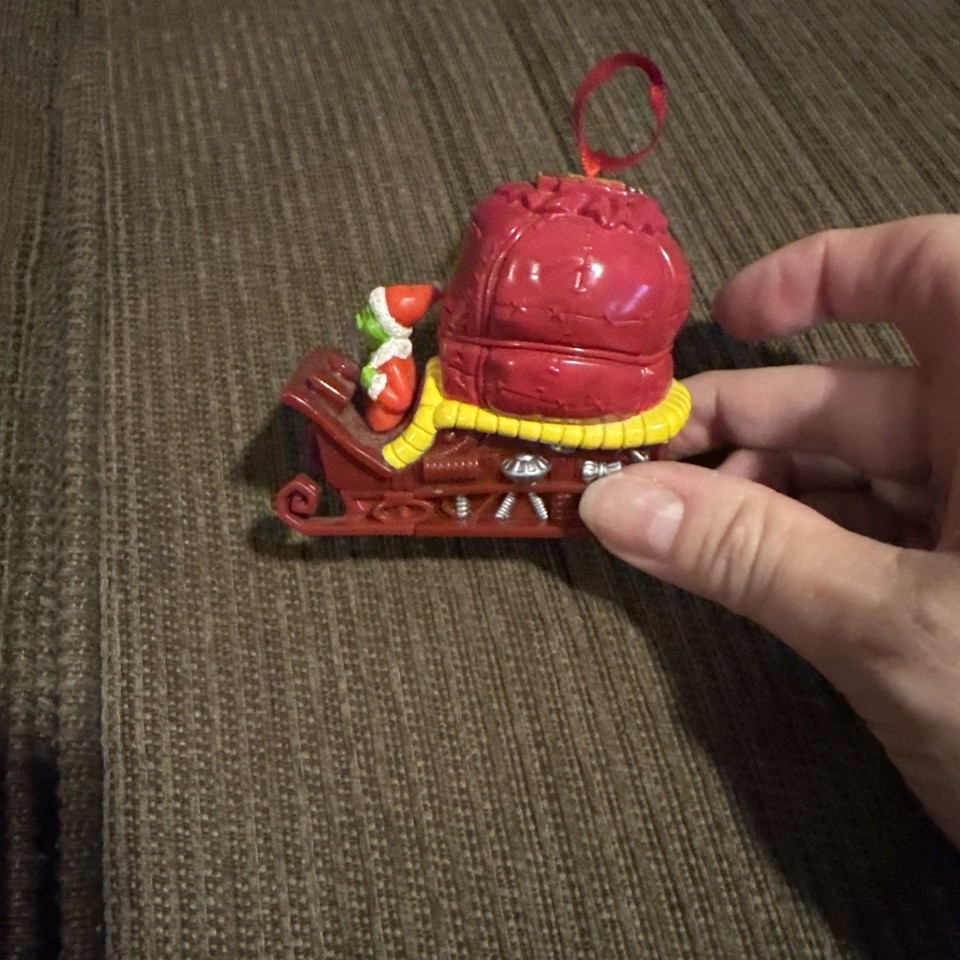 Wendy's Kids Meal "How the Grinch Stole Christmas" Grinch in Sled ...