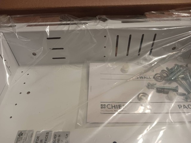 Chief Flat Panel Retro-Fit Pre-wire In-Wall Box PAC511 - mounting ...