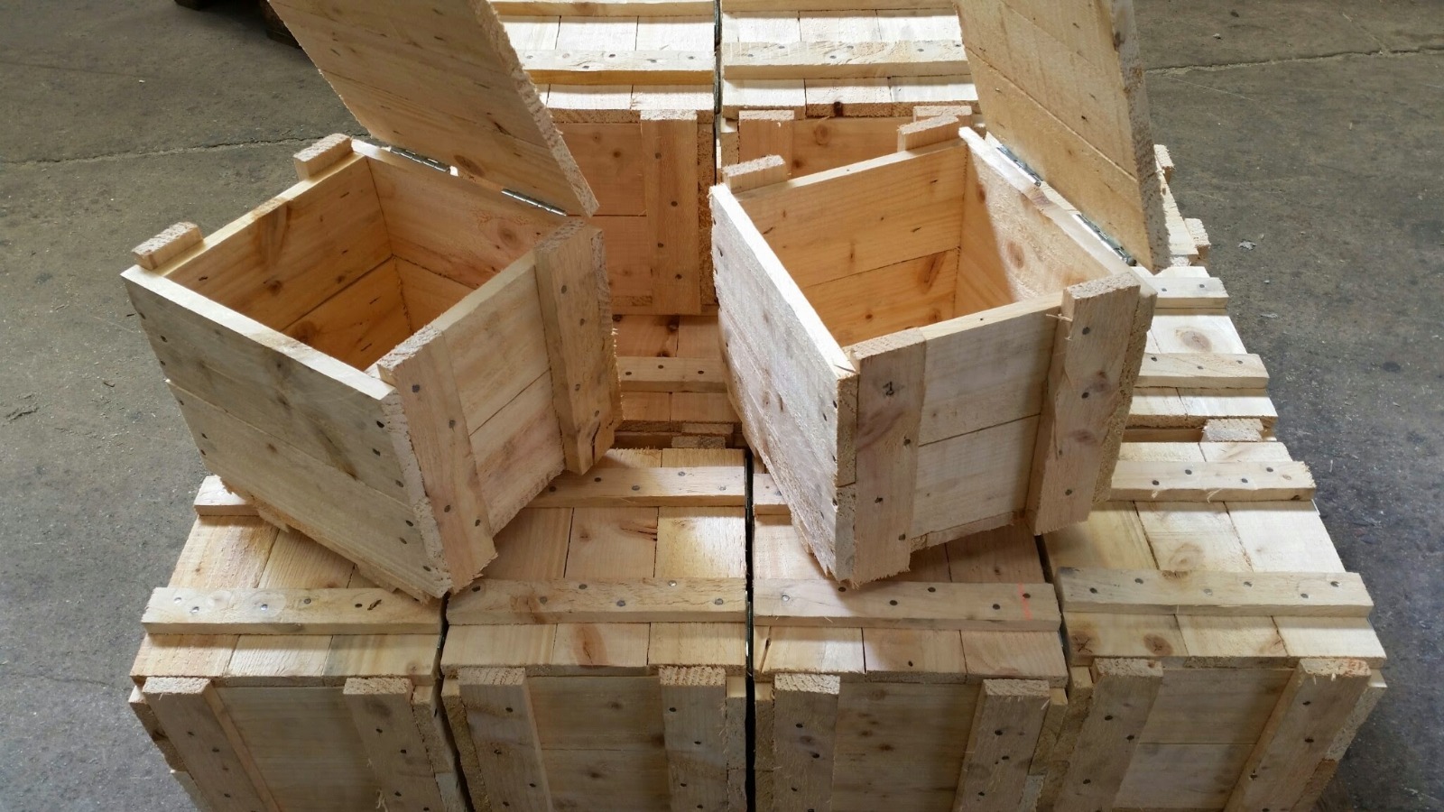 Wooden Shipping Crates - Export Packing Cases / Boxes - 1m x 1m x 1m ...