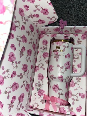 Stanley x Love Shack Fancy Quencher Tumbler 40 OZ Ribbon Rosa | eBay