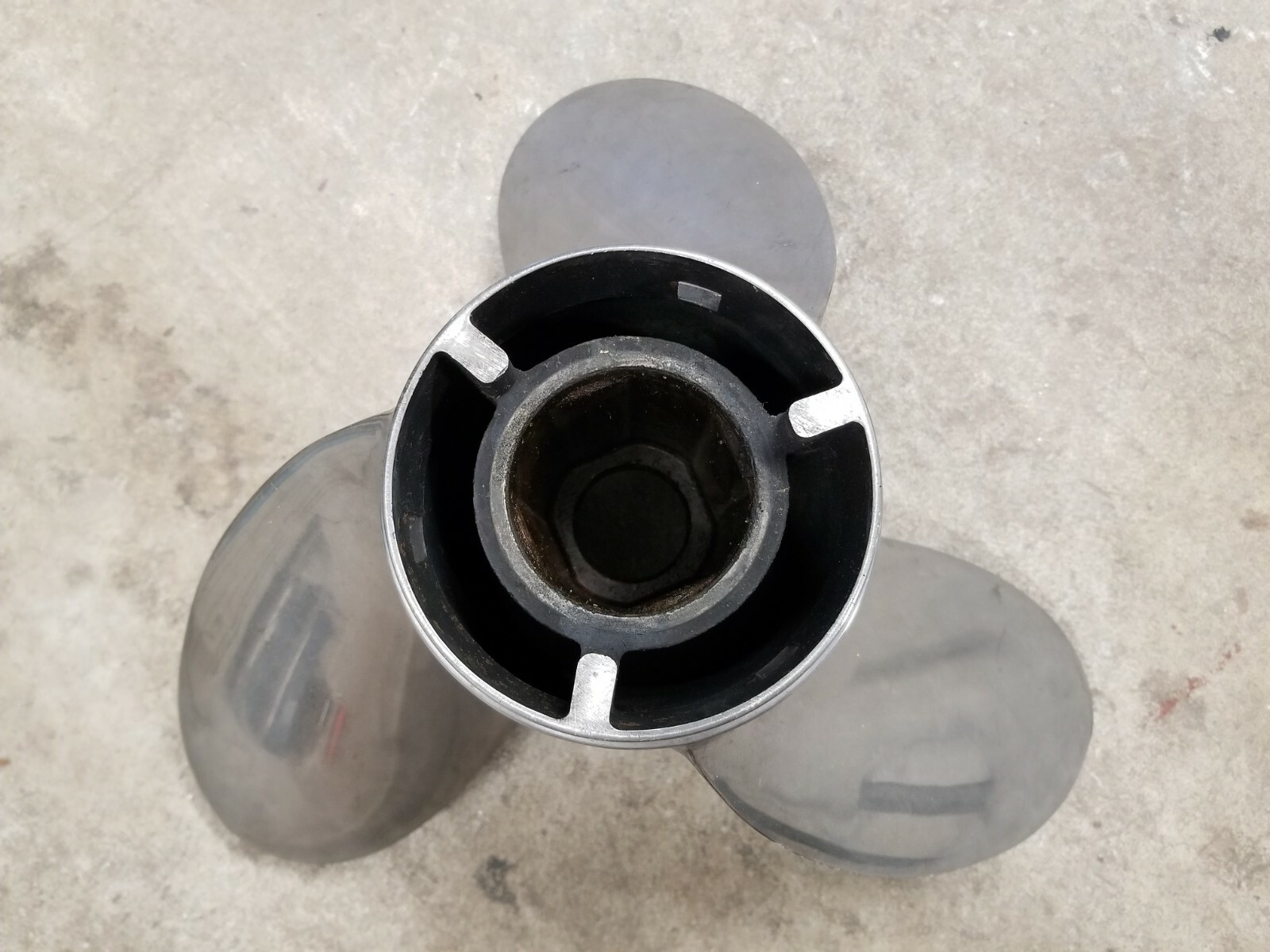 COUNTER ROTATING 13 7/8" X 21P MERCURY LASER 2 SS PROPELLER, 48-16545 ...