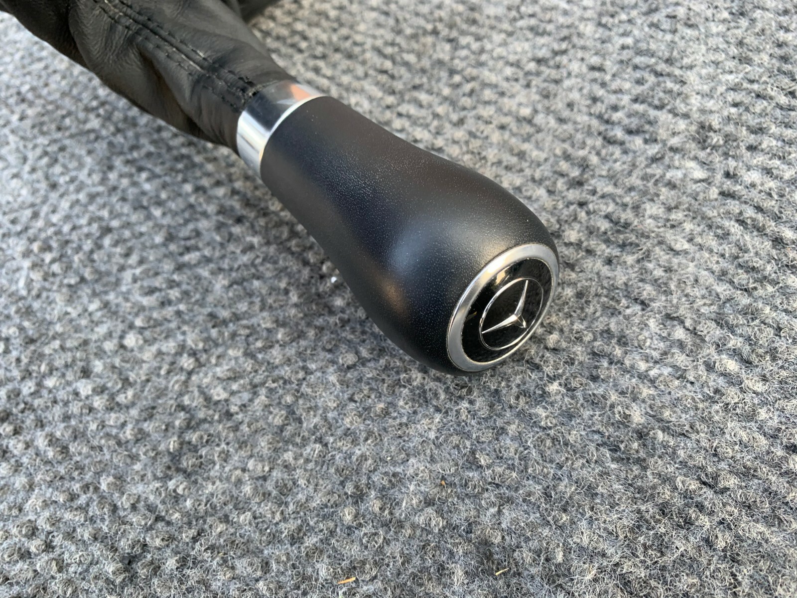 LEATHER SHIFT SHIFTER KNOB ASSEMBLY BLK 12-15 MERCEDES C250 C300 C350 ...