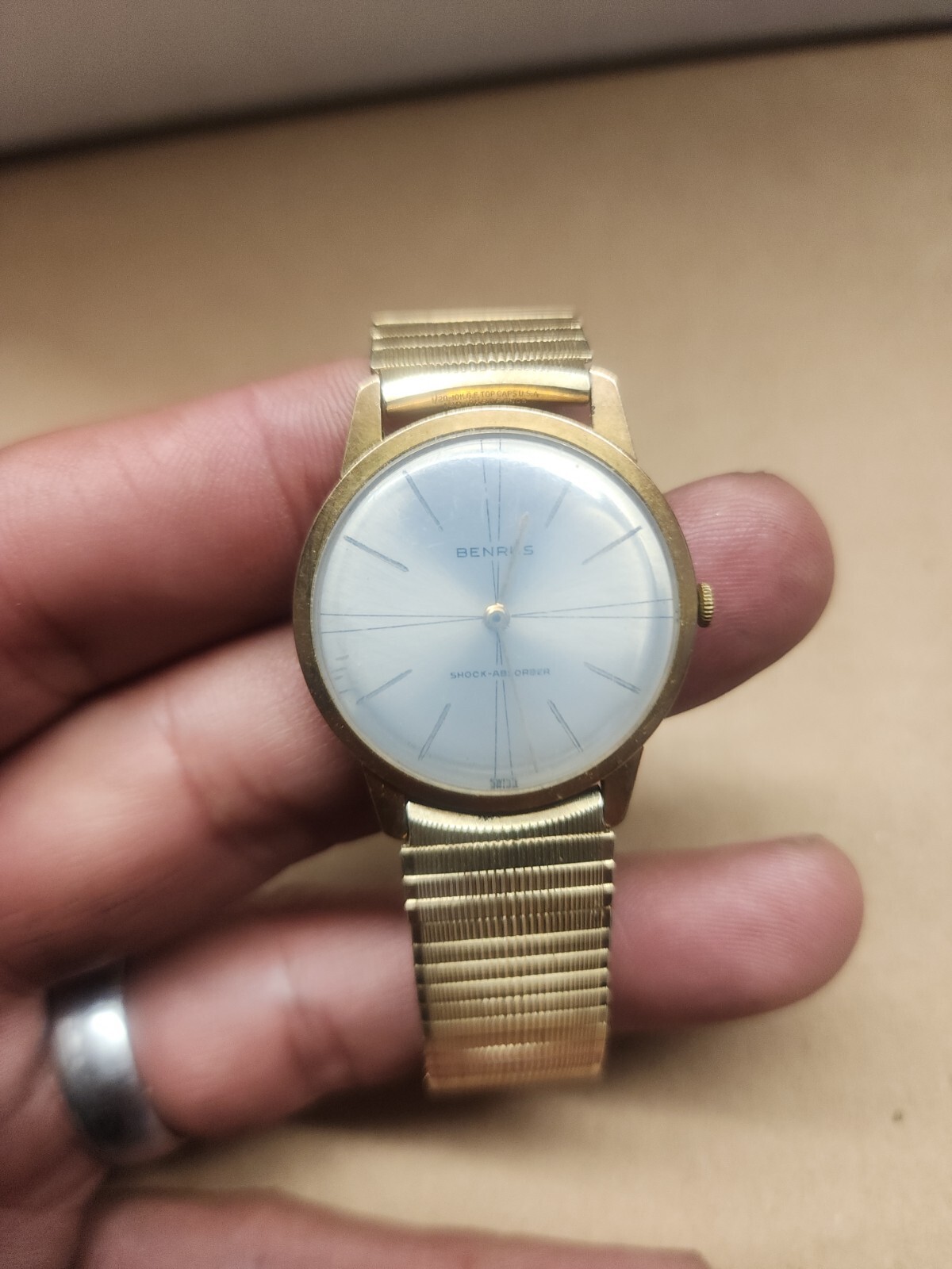 Vintage BENRUS Shock Absorber Mechanical Wind Watch 20 Micron GP ...