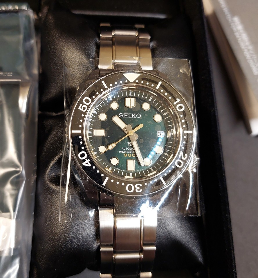 Seiko Prospex 140th Green Marinemaster 300M Diver Watch SBDX043 Limited ...