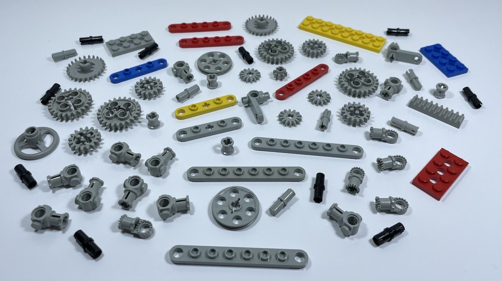LEGO Vintage TECHNIC Pack Gears Technic Plates Connectors Pins Bushes ...