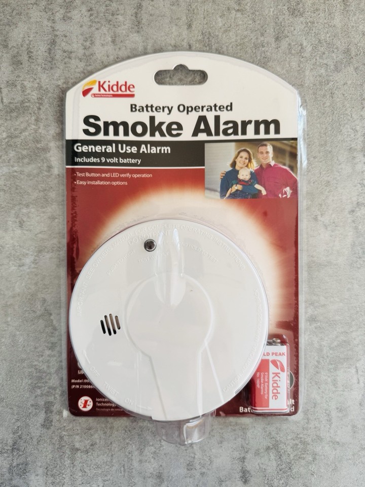 Kidde Battery Operated Smoke Alarm Model# i9030 With 9 Volt Battery ...