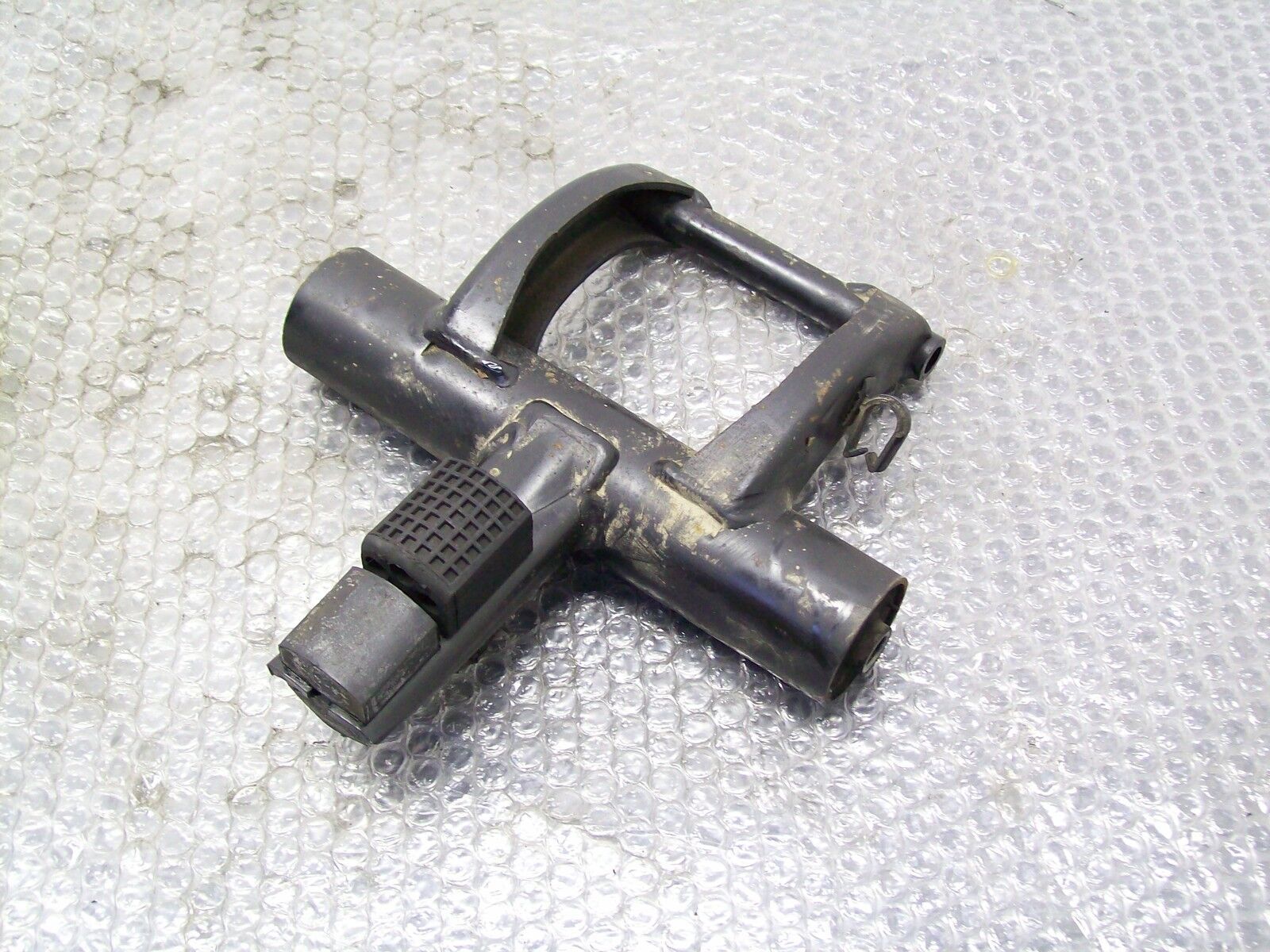 ENGINE MOUNT FOR PIAGGIO ZIP 50 FROM 1996 (e24052) | eBay Australia