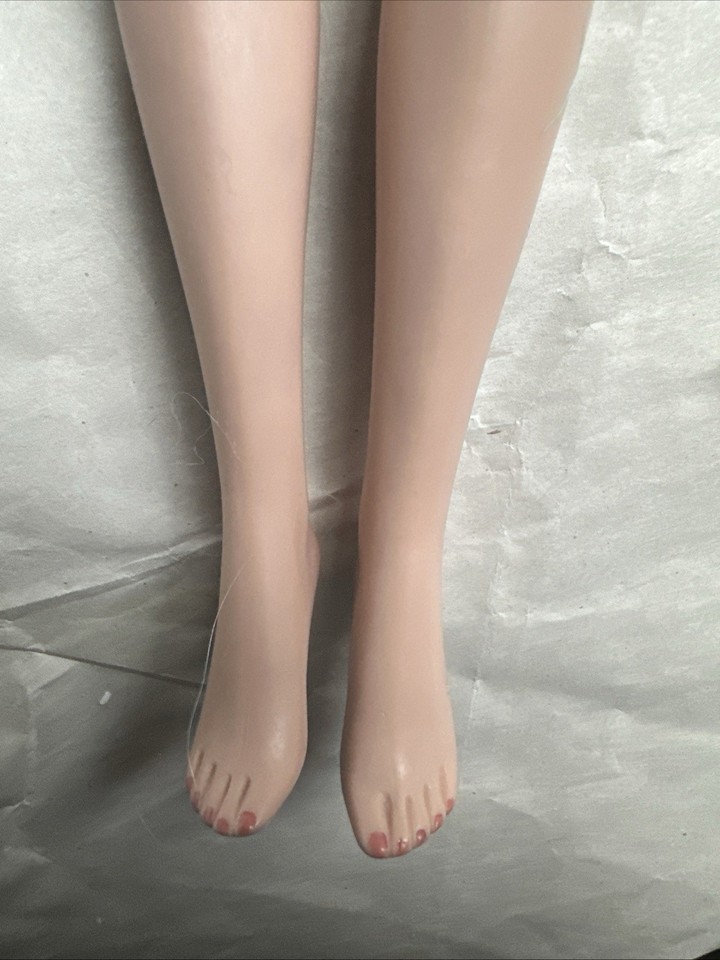 Tonner ELLOWYNE WILDE 2012 ESSENTIAL AMBER BRUNETTE 16” FASHION DOLL ...