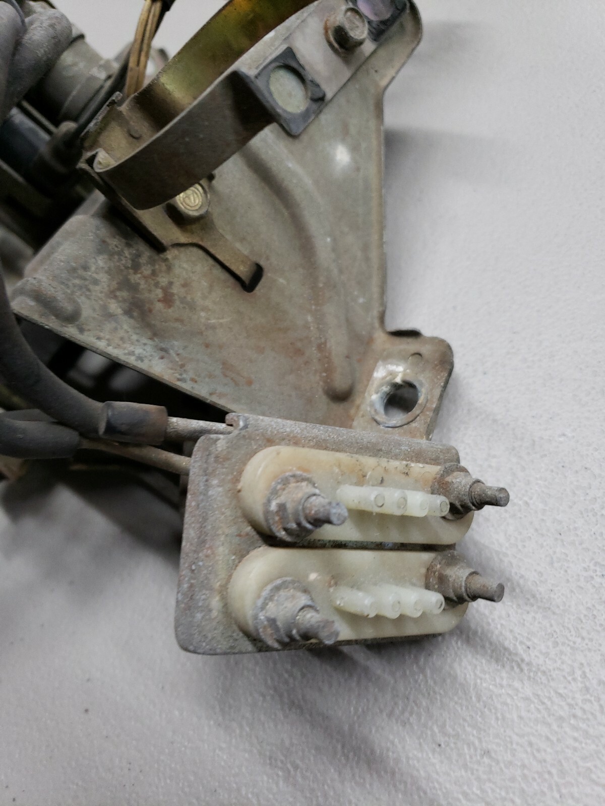 1982 Toyota Pickup 22r Vacuum Emissions sensors Valves | eBay