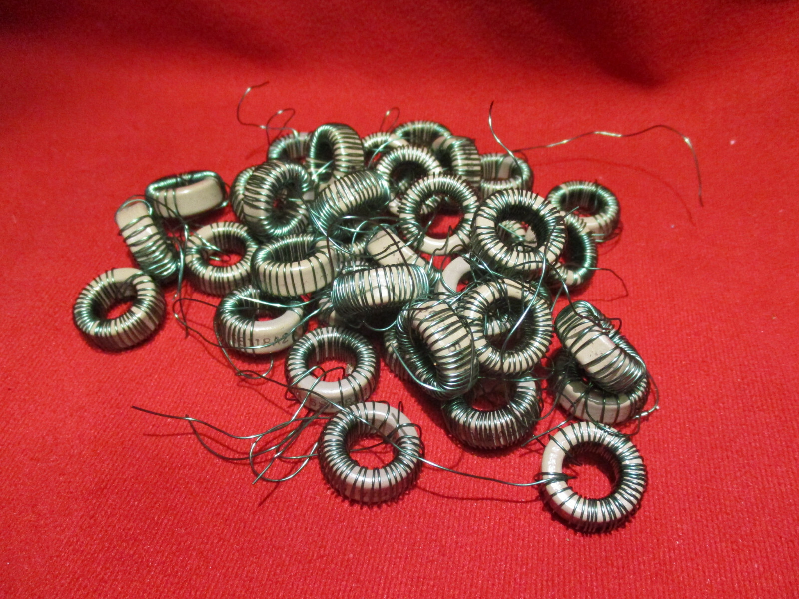 Toroid Ferrite Wire Wrapped 18mm OD x 9mm ID x 6.7mm THK Quantity of 45 ...
