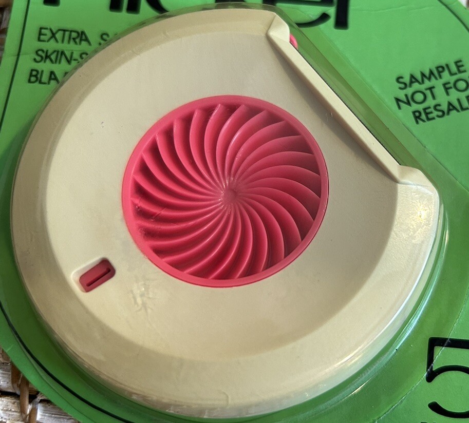 Flicker Women's Shaver Personna 5 Blades Extra Safe Skin Shield Blades ...