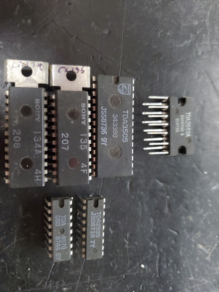 6 Original video ICs Philips TDA2653A, 3505, 2595 & 4570 Sony 134 & 135 ...