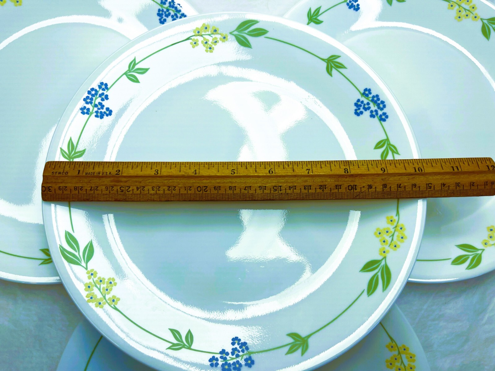 4 Corelle Secret Garden 10.25" Dinner Plate White Background Yellow ...