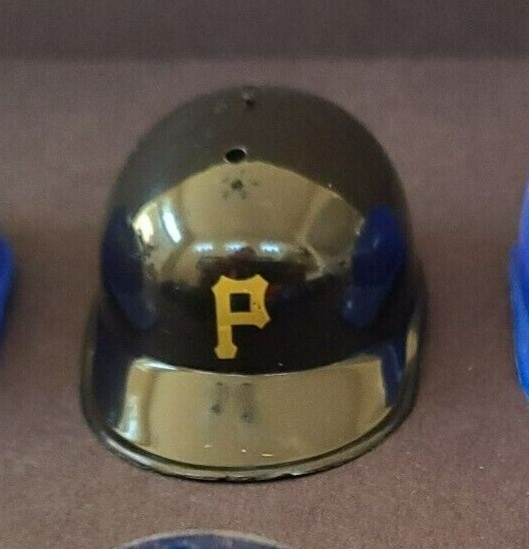 Mlb Pirates Mini Helmet | minihelmet.org
