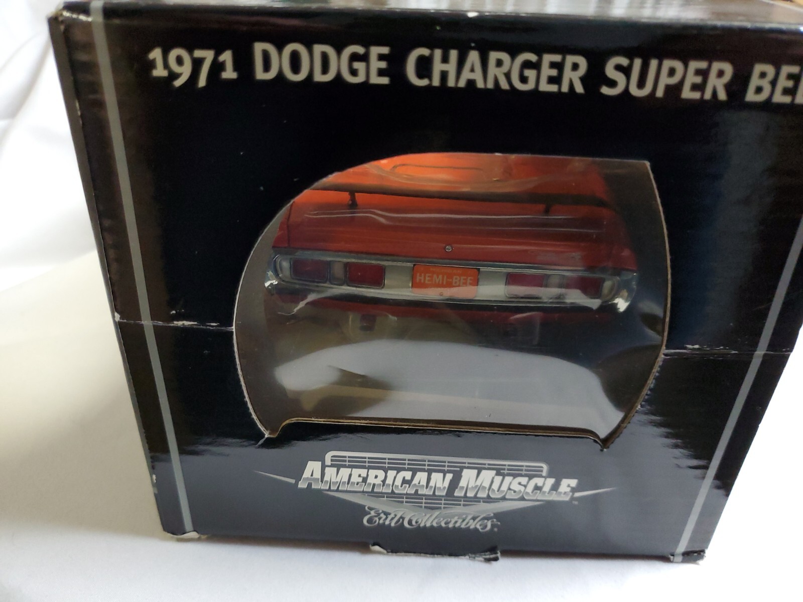 1:18 Ertl Authentics 1971 Dodge Charger Super Bee RARE Supercar ...