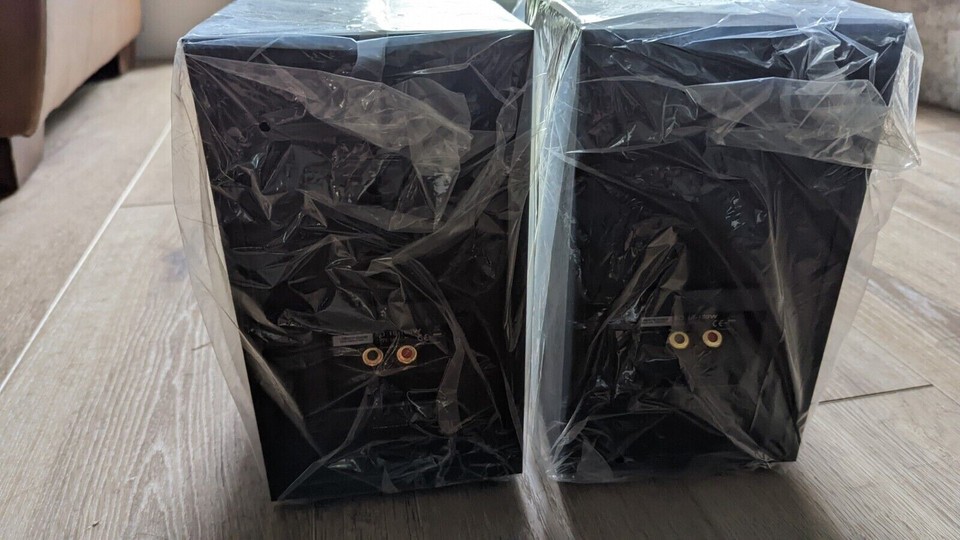 KEF C Series Speakers C1 (2), C4 Subwoofer, C6LCR Center Channel (Set ...