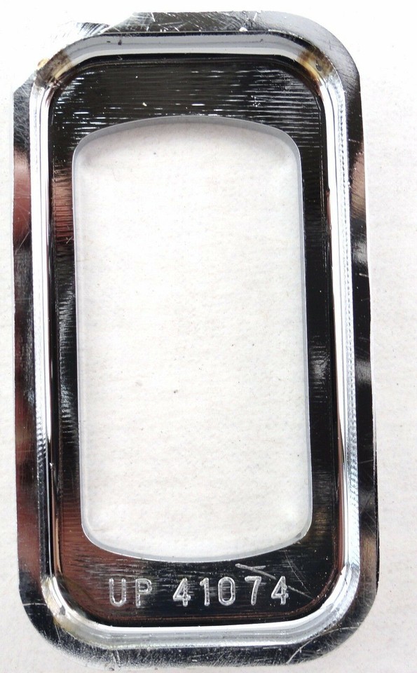 Rocker Switch Bezel/Trim for Peterbilt Kenworth Freightliner UP#41074-3 ...