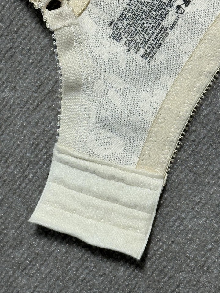 Playtex Bra Womens 38D White Wireless Full Coverage Floral Jacquard ...