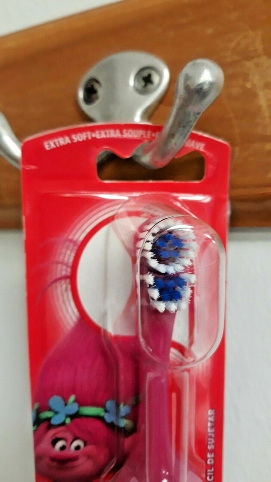 Colgate Dreamworks Trolls Pink Poppy Powered Toothbrush Extra Soft | eBay