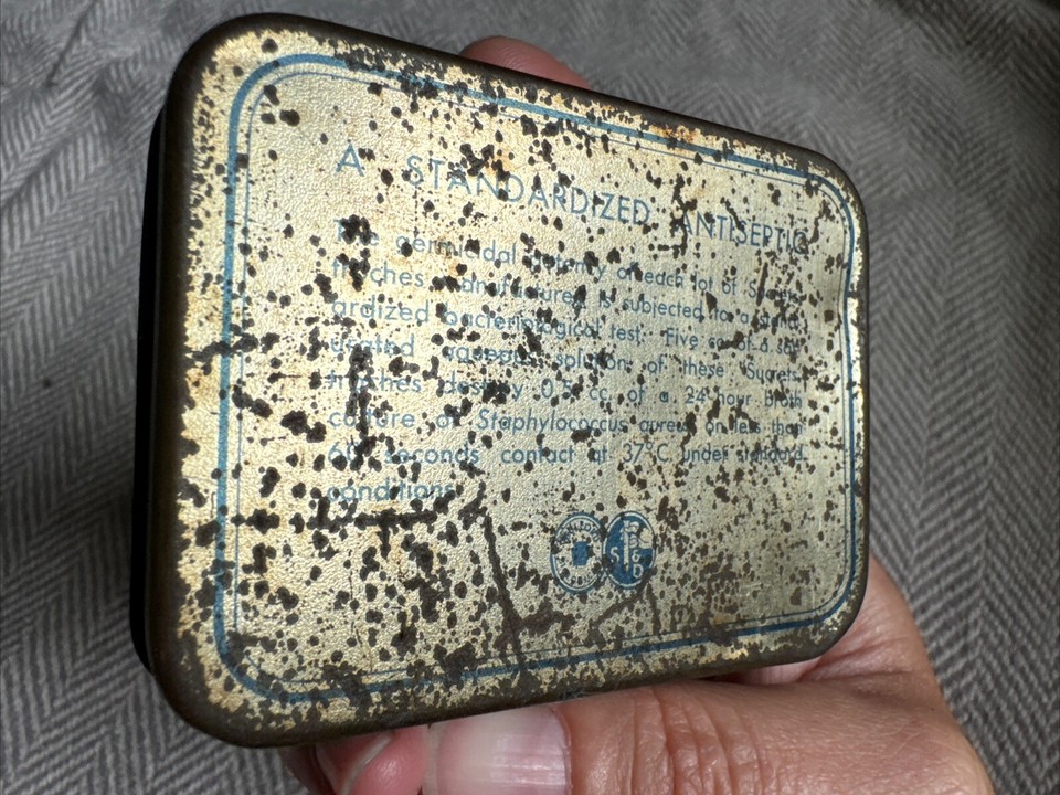 Vintage 1950's Empty Sucrets Throat Lozenges Old Tin Hinged Box Sharp ...