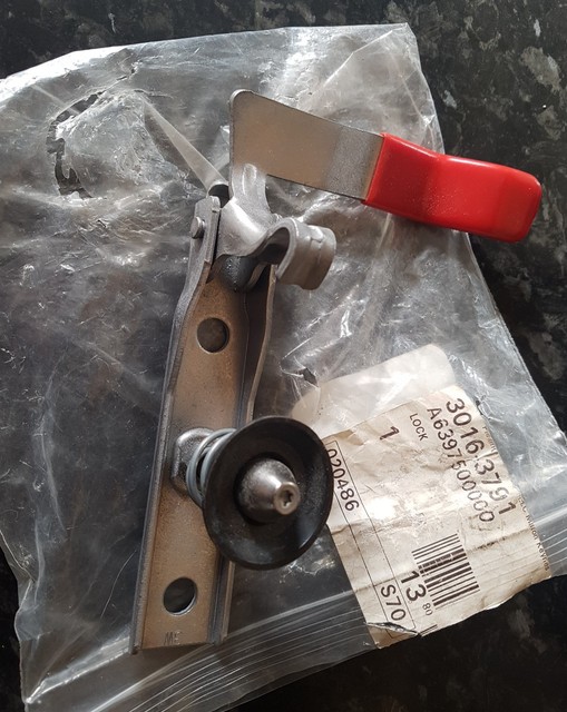 Genuine Mercedes-Benz SPRINTER 906 Bonnet Latch A6397500000 for sale ...