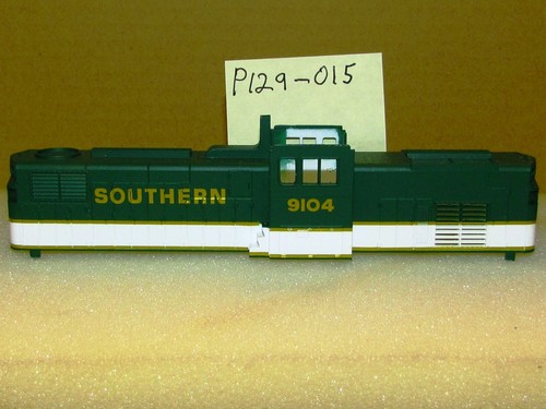 P129-015 SOUTHERN CENTURY 415 DIESEL BODY SHELL HO SCALE IHC/MEHANO NEW ...