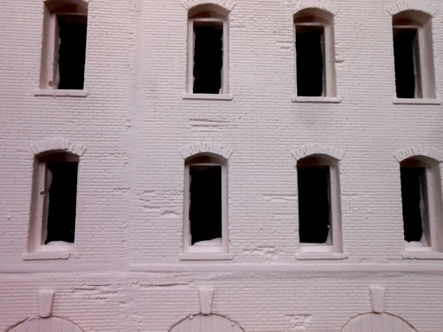 Downtown Deco HO Scale Background Flat Brick Wall Casting + Windows ...