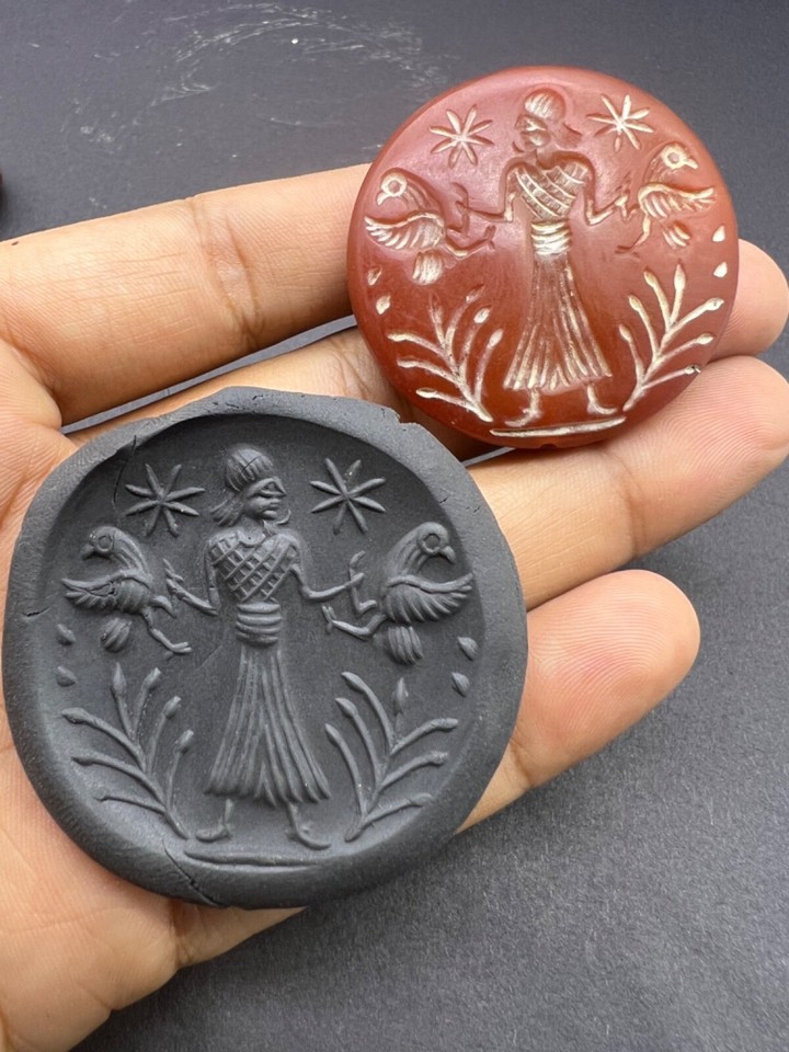 Natural Carnelian Agate Stone Beautiful Roman Greek King Statue ...