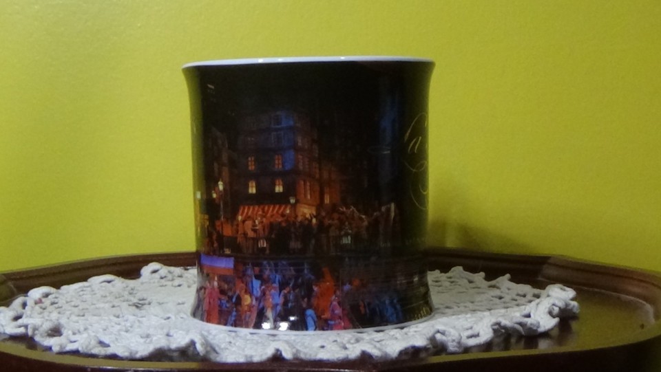 La Boheme Metropolitan Opera souvenir mug in box | eBay