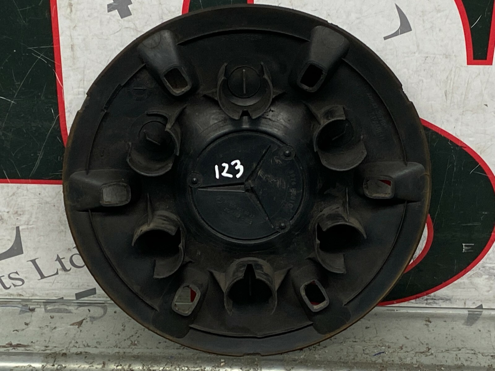 (AS) GENUINE MERCEDES BENZ W906 SPRINTER STEEL WHEEL CENTRE HUB CAP ...