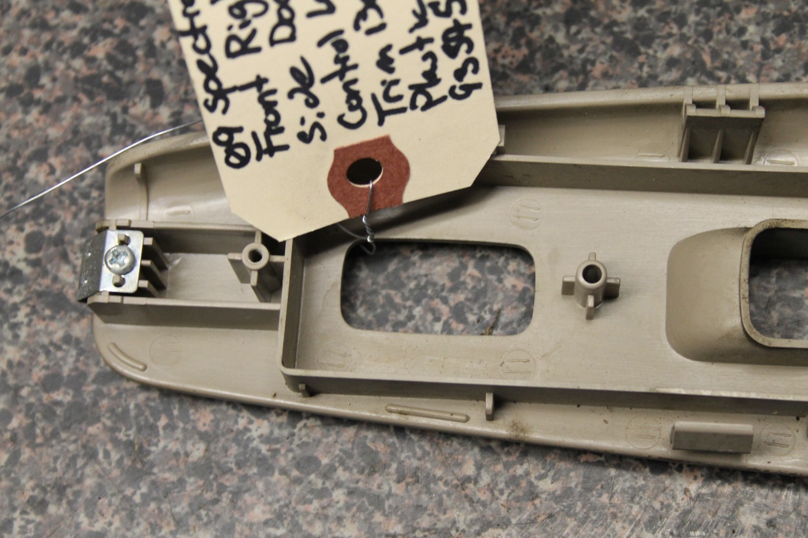 2009 KIA SPECTRA FRONT RIGHT PASSENGER SIDE WINDOW LOCK SWITCH TRIM ...