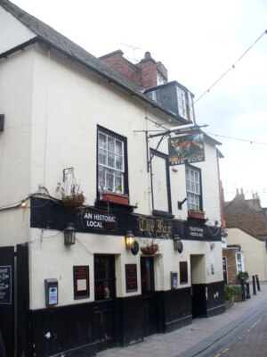 Photo 6x4 The Fox Twickenham Historic 17th century inn on Twickenham ...