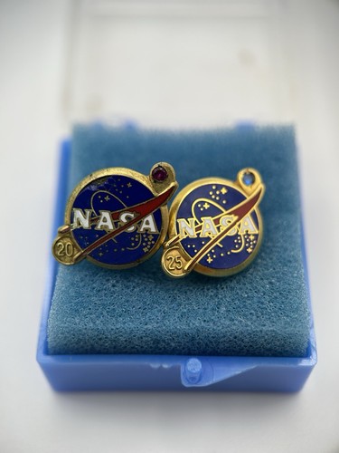 NASA 25 Year (10K Gold, Blue Stone) & 20 Year (red Stone) Service Tie ...