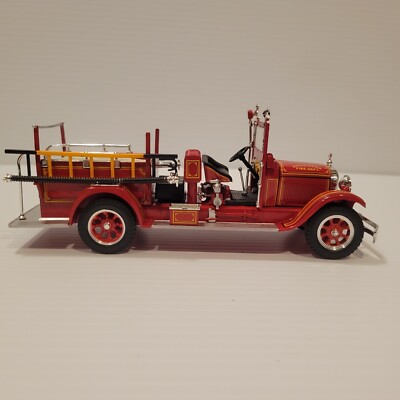 Classic Fire Engine Replicas - Collectible Gift - Motor Museum Mint ...