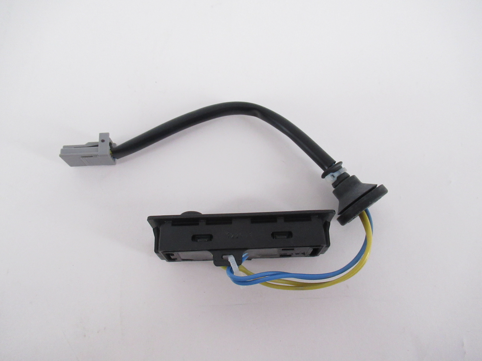 25380-3na0a Nissan Switch Assy-trunk Opener 253803NA0A Genuine OEM Part ...