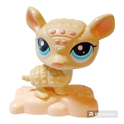 McDonald's Littlest Pet Shop LPS Armadillo-Cake Topper-Bobblehead | eBay