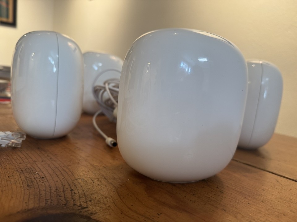 Google Nest Wi-Fi Pro Wi-Fi 6E Wireless Router - White (G6ZUC) | eBay