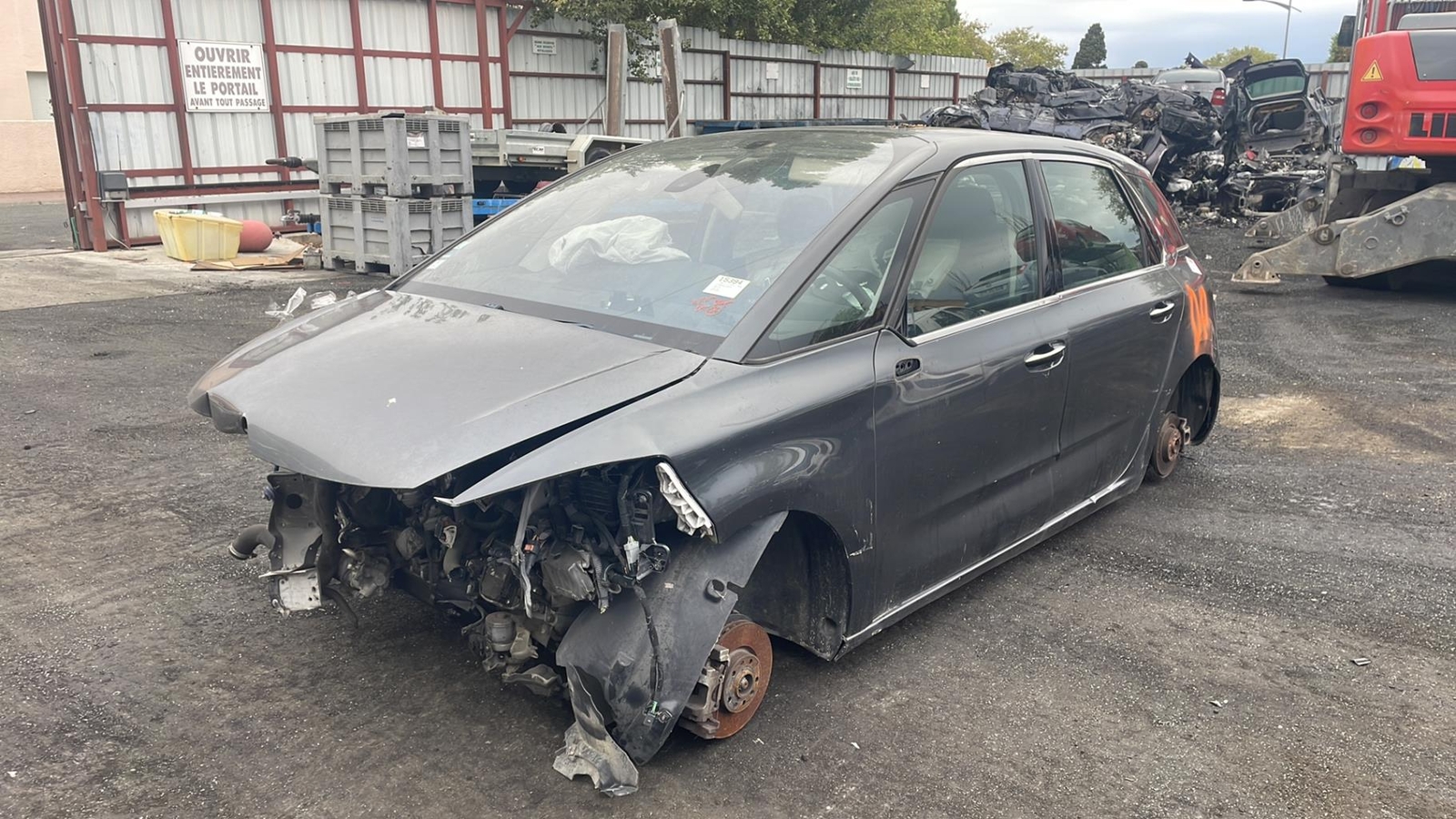 9810296180 Porte fusible CITROEN C4 PICASSO 2 PHASE 1 04/12/2014 /R ...