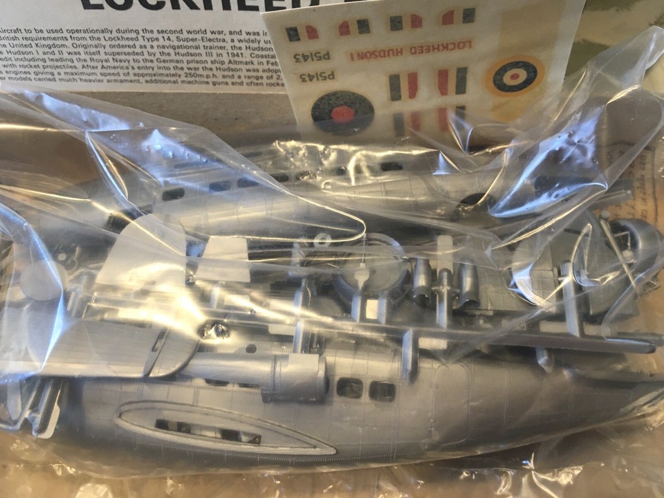 Vintage Airfix Lockheed Hudson 1 Model Airplane Kit 1/72 Scale. | eBay