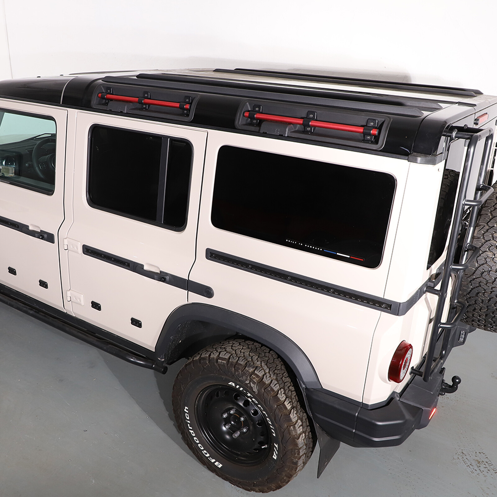 4PCS Red Alloy Roof Rack Rails Luggage Carrier Cargo Bar Für Ineos ...