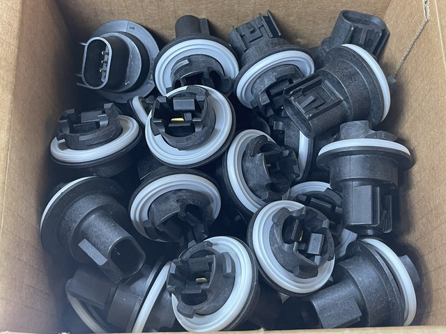 Turn Signal Light Socket Front Mopar 68000686AA for sale online | eBay