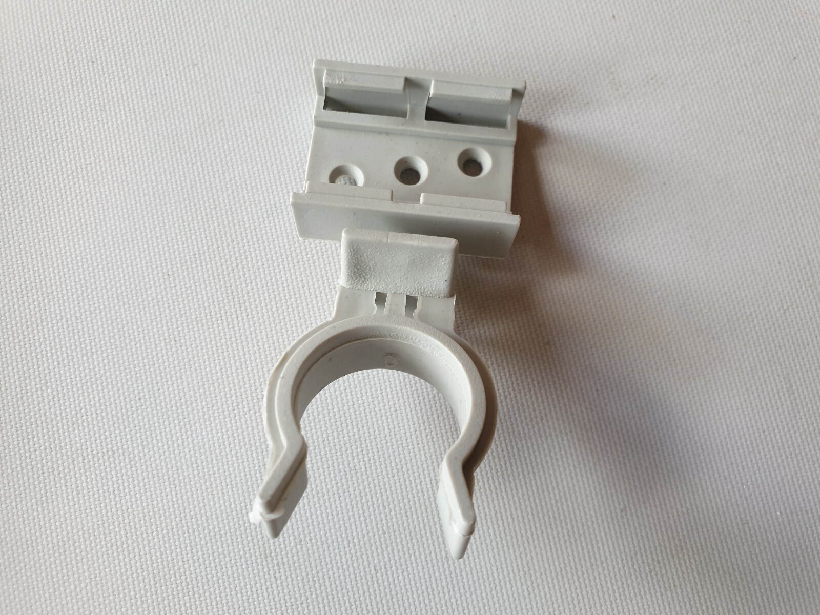 *25MM* 12 KITCHEN PLINTH LEG CLIPS & BRACKETS KICK BOARD PLASTIC FITS ...