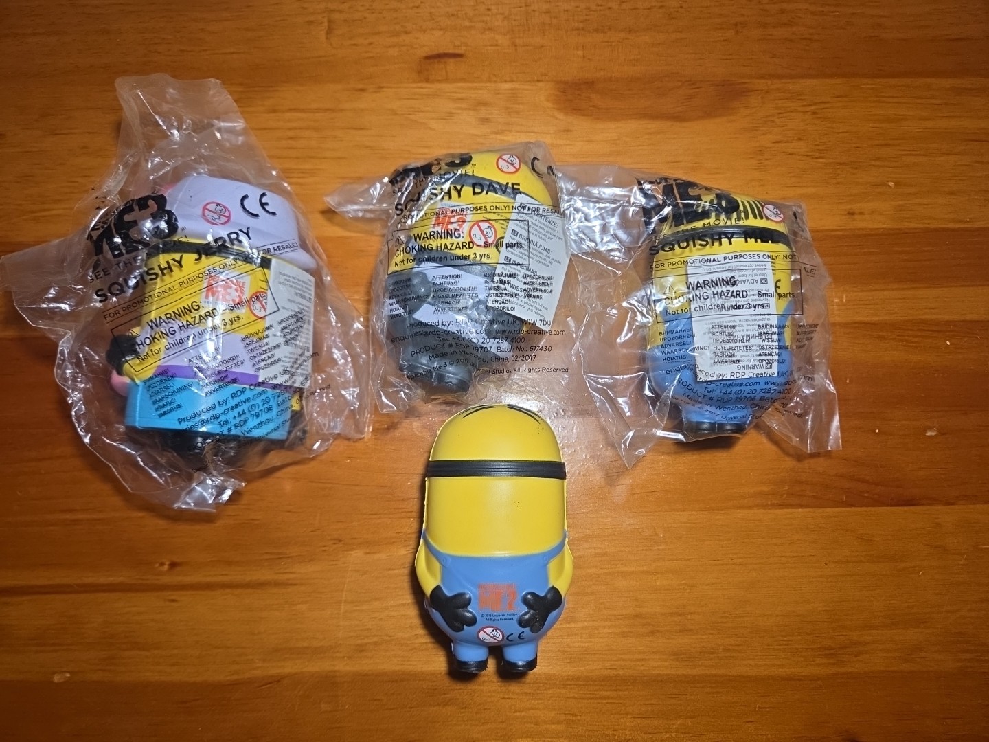 Squishy Stress Ball Gear - Despicable Me Minions - Universal - NEW ...