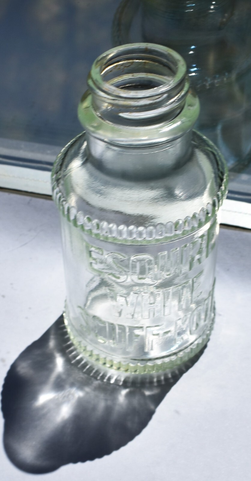 Vintage Esquire Scuff-Kote Bottle Embossed LABEL Rare Green Tint w Cap ...