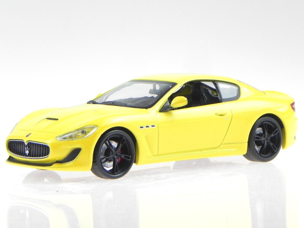 Maserati Granturismo Yellow