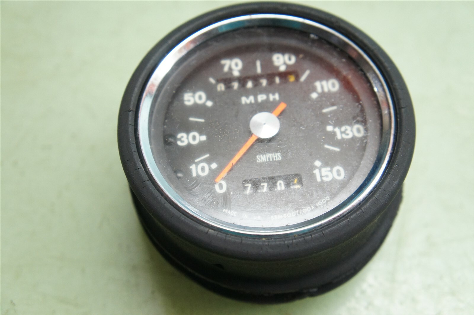 BSA Triumph Smiths SSM-5007/00A 1000 Speedometer 150 mph Gauge 7472 Mi ...